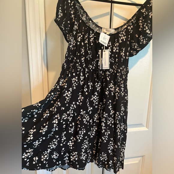 No Comment | Dresses | Nwt Floral Gathered Midi Dress Off Shoulder ...